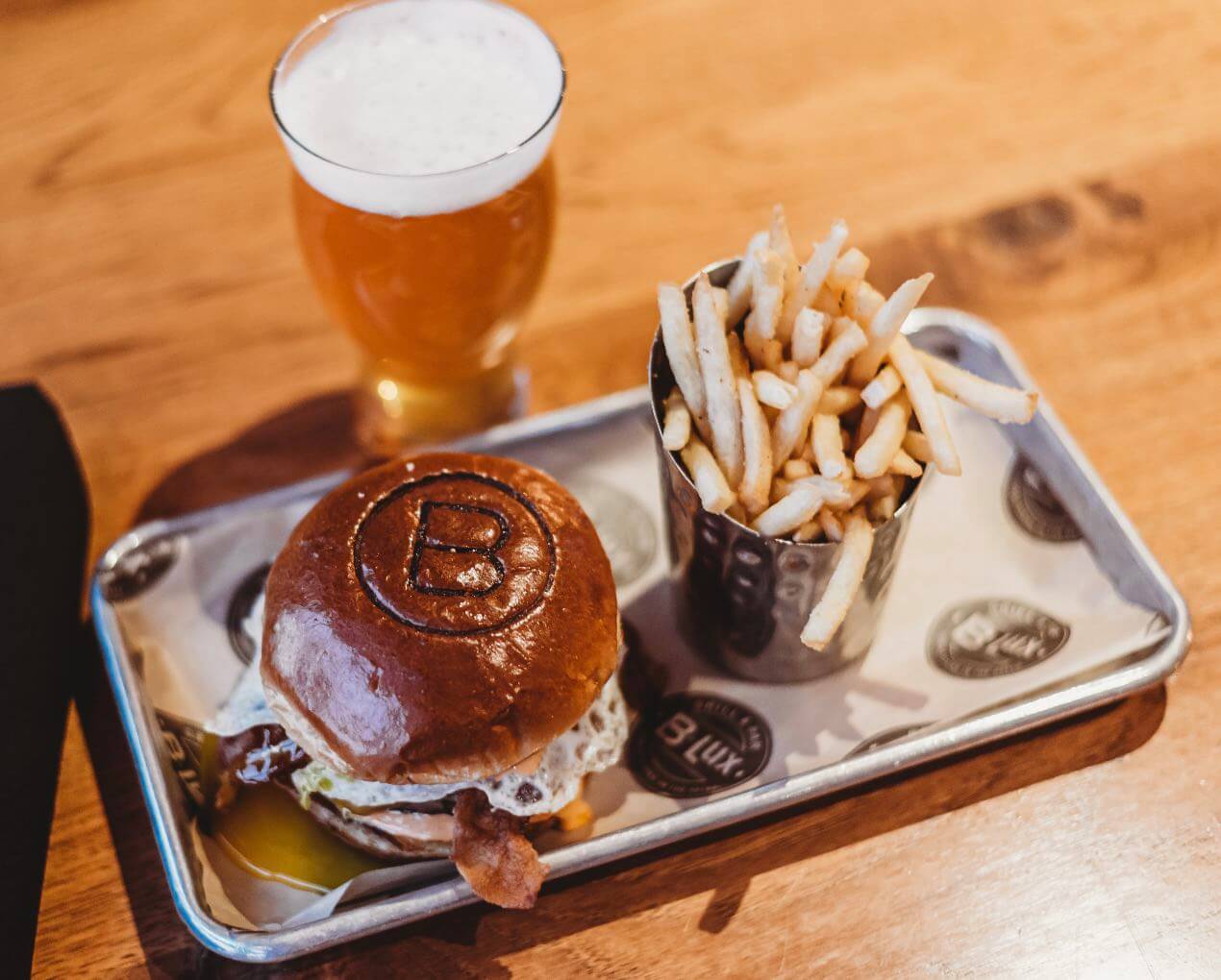 B-LUX Grill and Bar - Family Dining in Wisconsin Dells