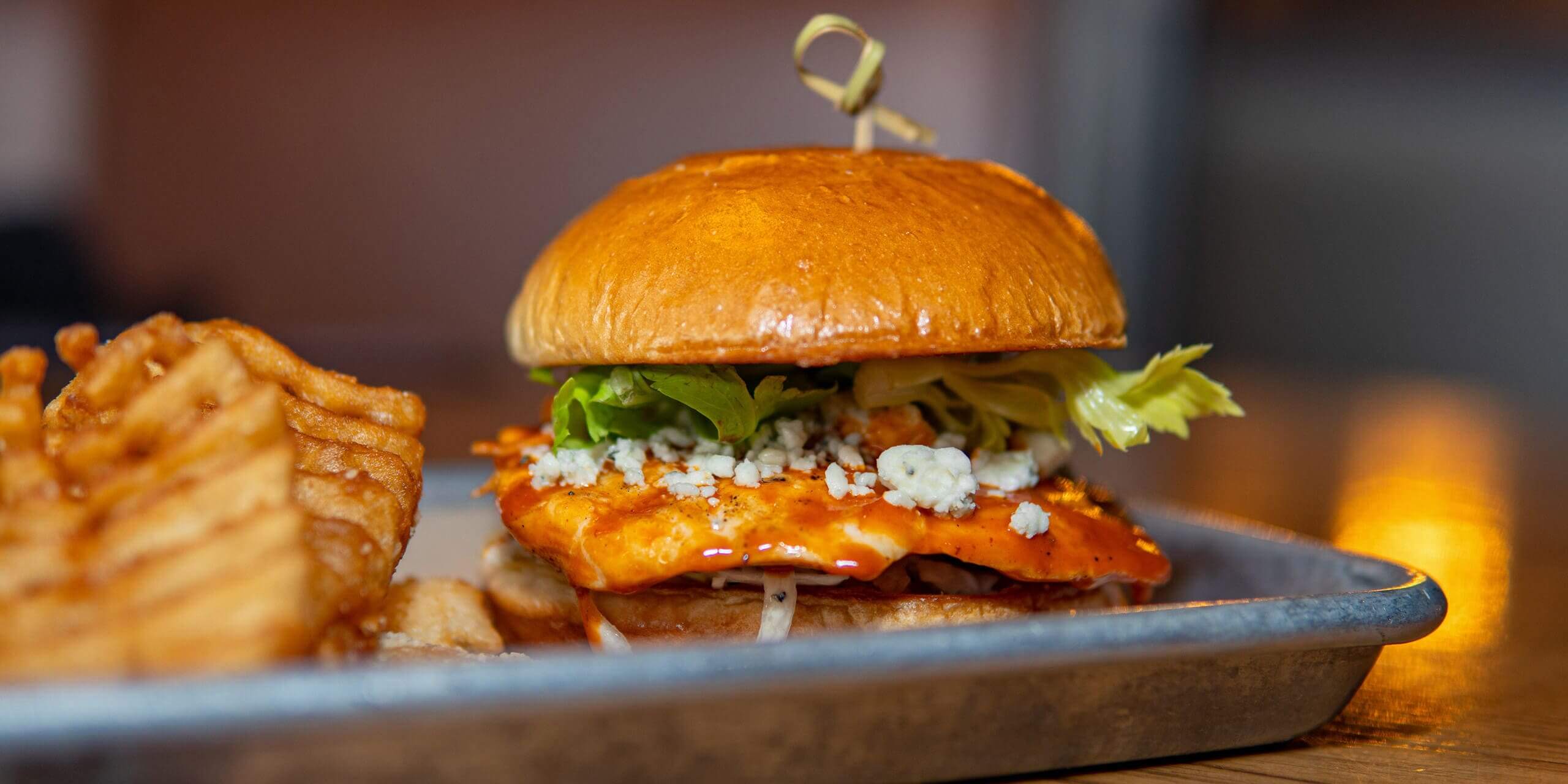 B-LUX Grill and Bar - Burgers, Shakes & Drinks in Wisconsin Dells